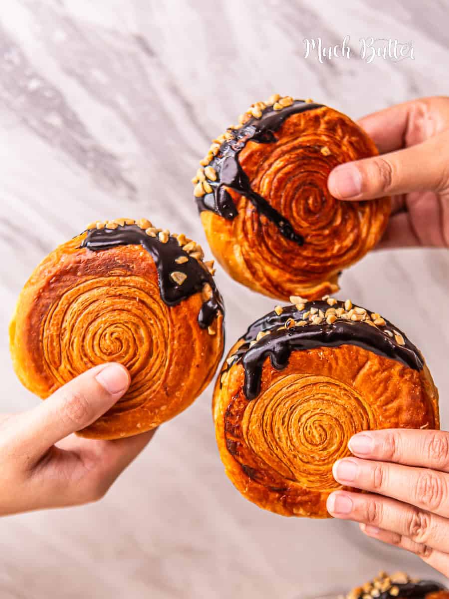 New York Roll | Viral Cromboloni Recipe - Much Butter