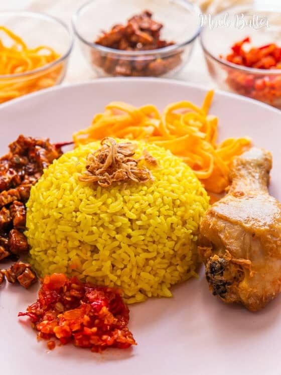 Easy Indonesian Yellow Rice (Nasi Kuning) in a Rice Cooker | Yellow ...