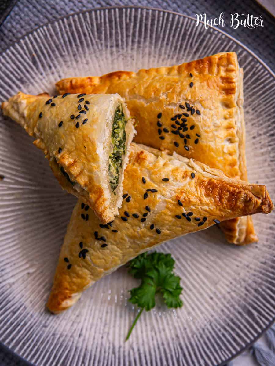 Spinach and Cheese Puff Triangle - Much Butter